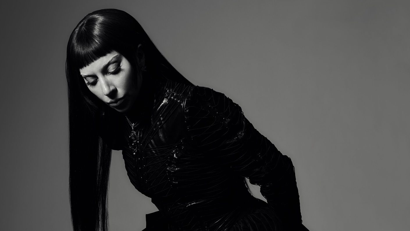 Lady Gaga: Relembre 17 looks dramáticos da Mother Monster